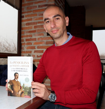 Raúl Rivas, catedrático de Microbiología de la Usal, explica el porqué ...