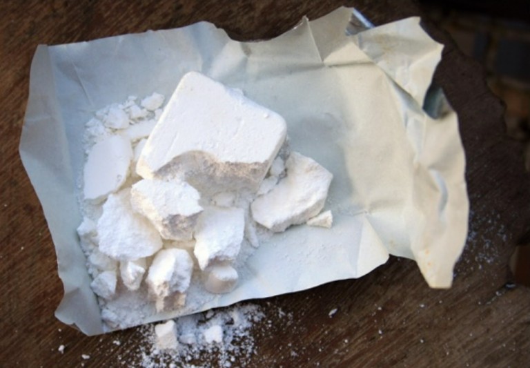 Qué es la mefedrona, la droga hallada en casa del cura de Don Benito