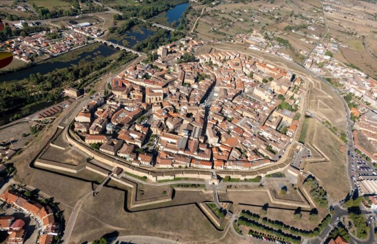Tierra de Ciudad Rodrigo: Historia y patrimonio cultural - La Crónica ...