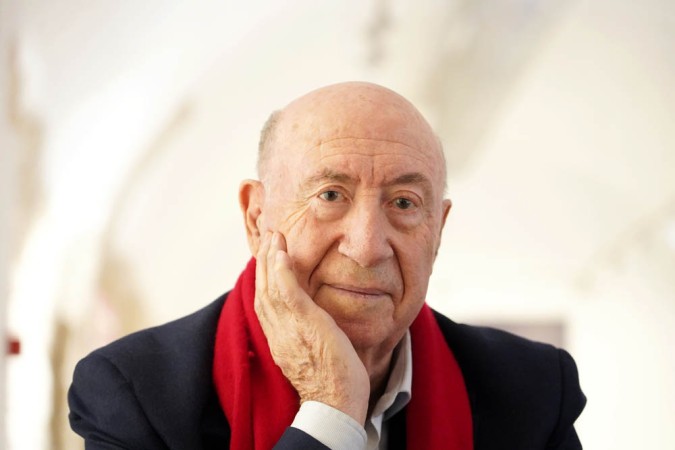 Peridis revive su infancia rural en su último libro - La Crónica de ...